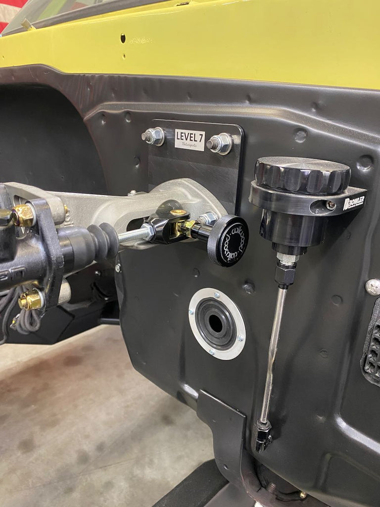 Tandem Mount Balance Bar Assembly w/ C10 Pushrod – Level 7 Motorsports