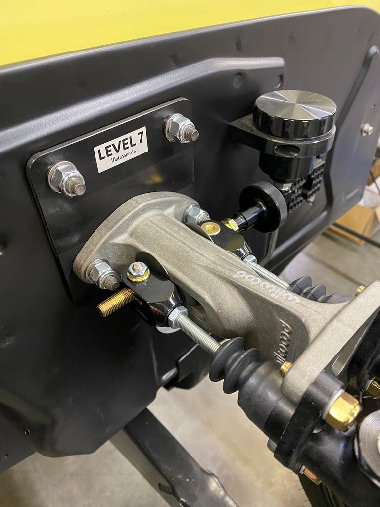 Tandem Mount Balance Bar Assembly w/ C10 Pushrod – Level 7 Motorsports