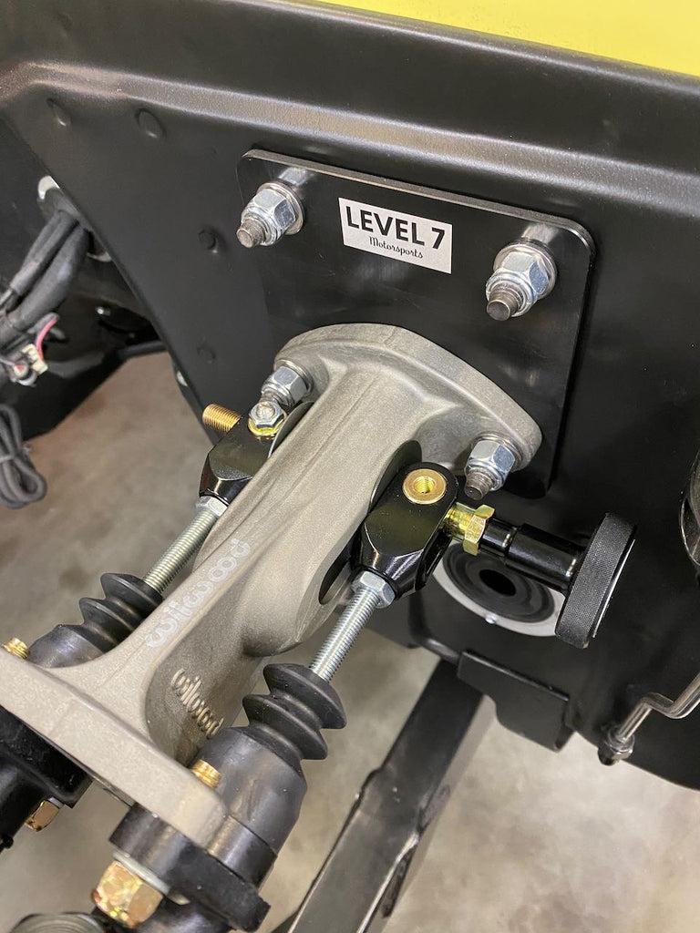 Tandem Mount Balance Bar Assembly w/ C10 Pushrod – Level 7 Motorsports